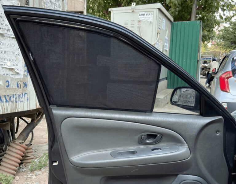 Rèm Che Nắng Mitsubishi Lancer 2000-2003 Loại 1 Hít Nam Châm | OroKing Auto