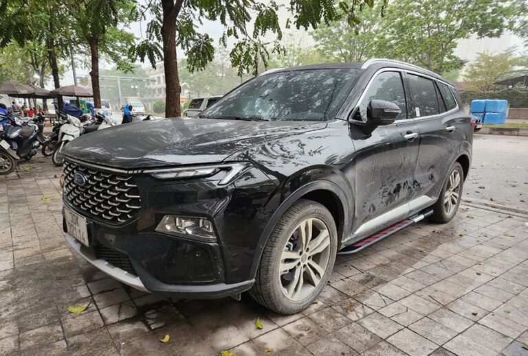 Bệ Bước Chân Ford Territory Mẫu MCR - Bảo Vệ Sườn Xe Tối Ưu