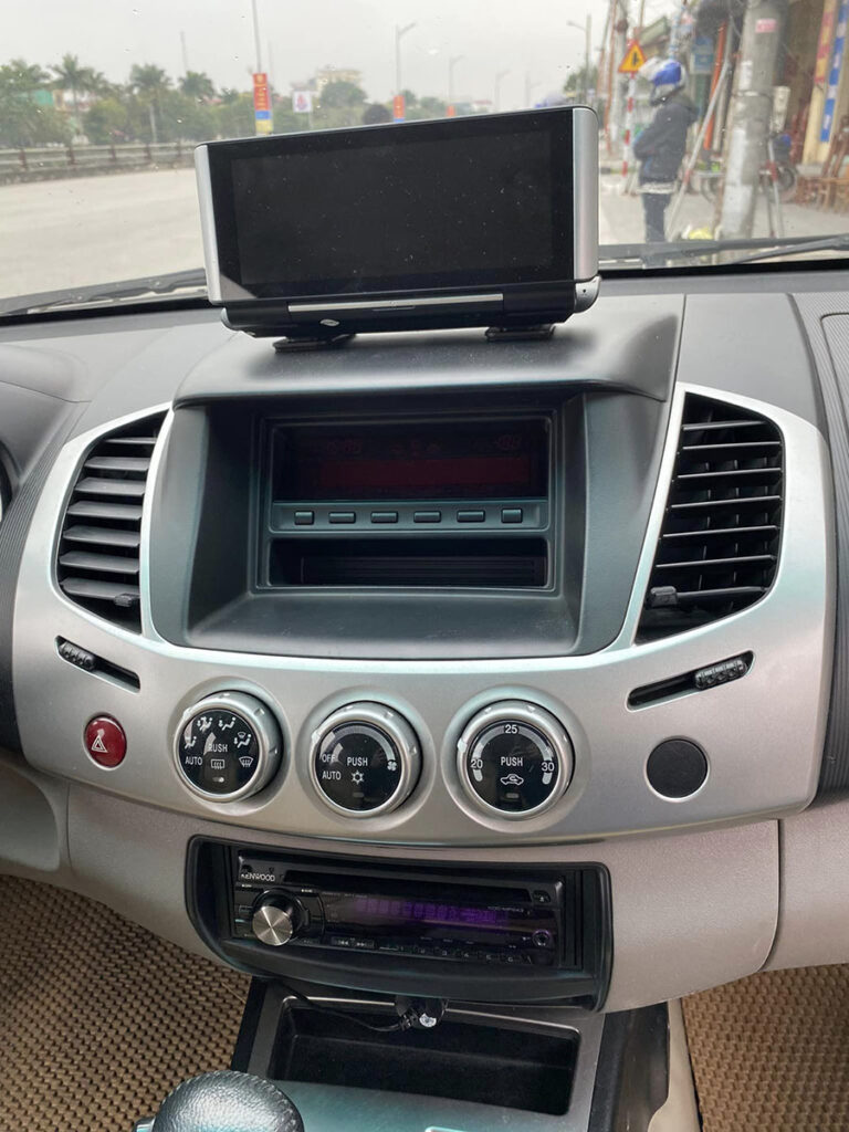Màn Hình Android Mitsubishi Triton 2010 - 2014