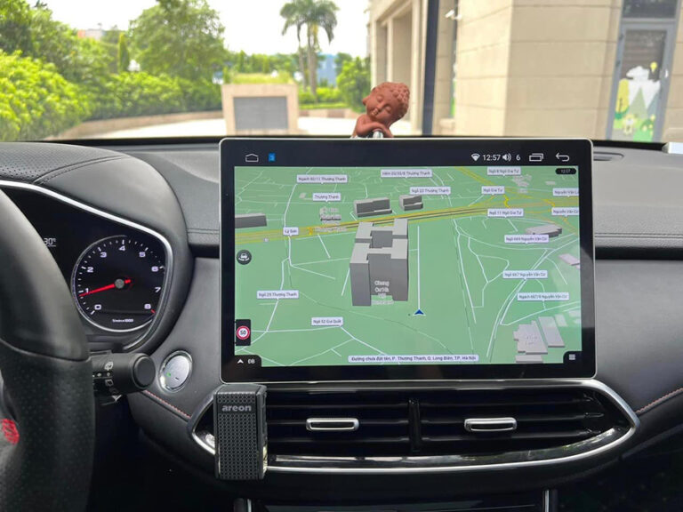 Màn Hình Android 13 Inch MG HS Liền Camera 360