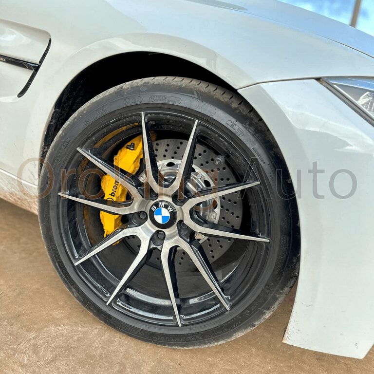 Ốp Má Phanh Brembo Cho BMW 350i 2019 Nổi Bật, Thể Hiện Cá Tính Thể Thao